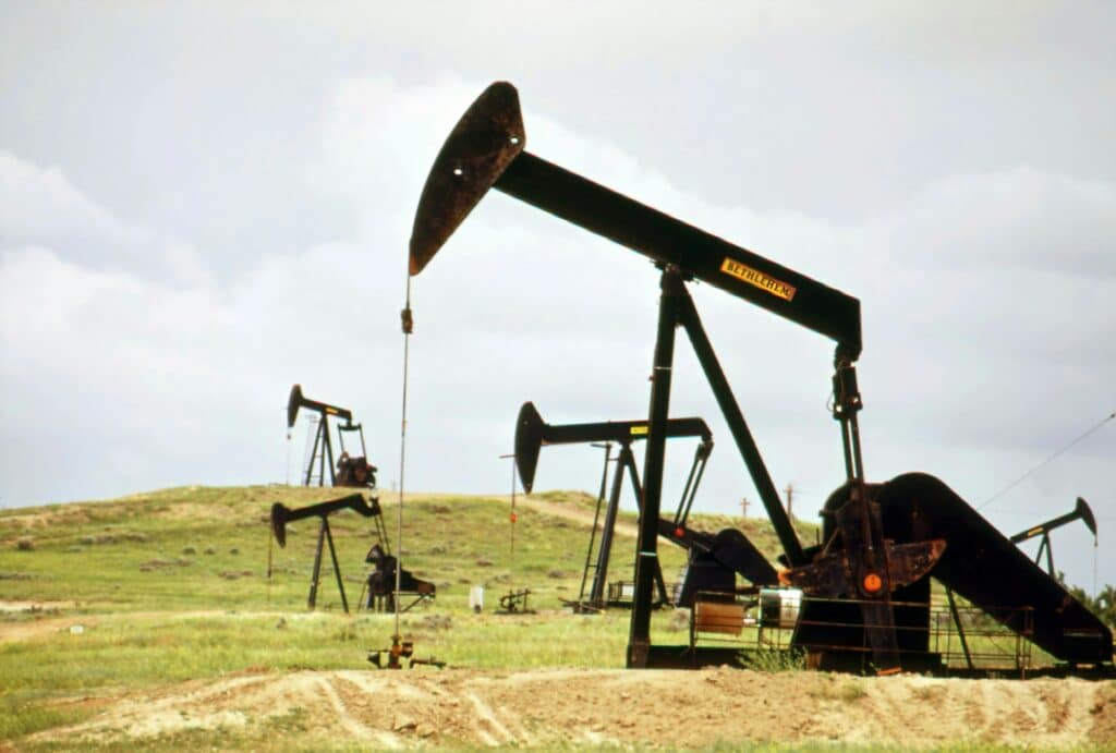 Brent Crude Oil Price Today - View Live Price South Africa ☑️ (2026)